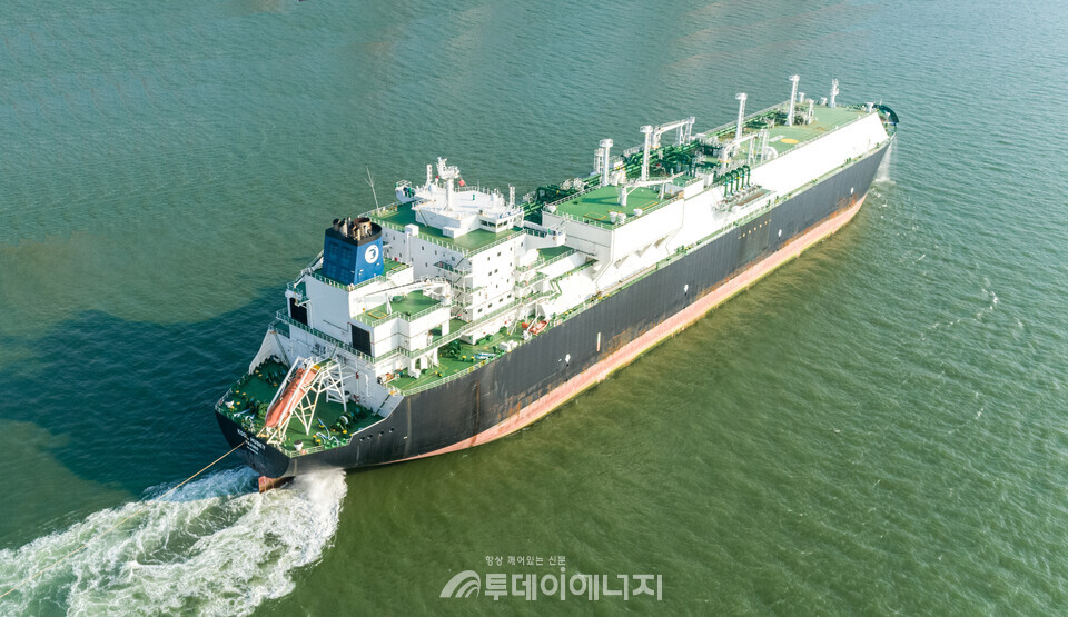 HD현대마린솔루션, 국내 최초 LNG선박 재액화 설비 개조 성공