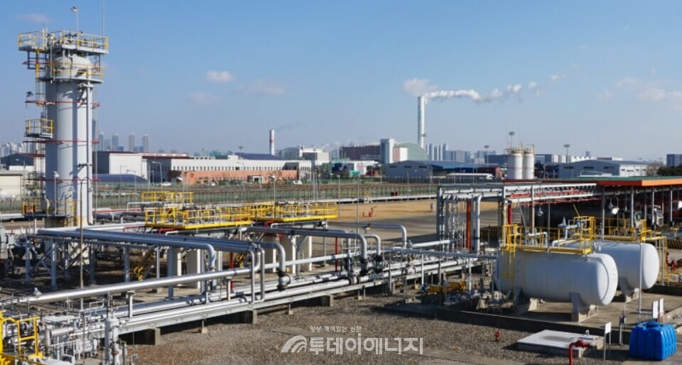 E1, 상반기 매출액 7.3% · 영업이익 1.5% 감소